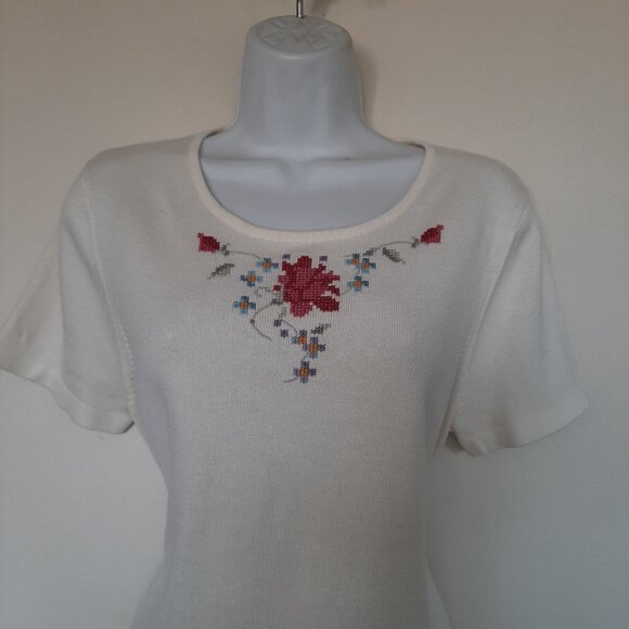 Leon Levin | Sweaters | Vintage 9s Leon Levin White Floral Embroidered ...